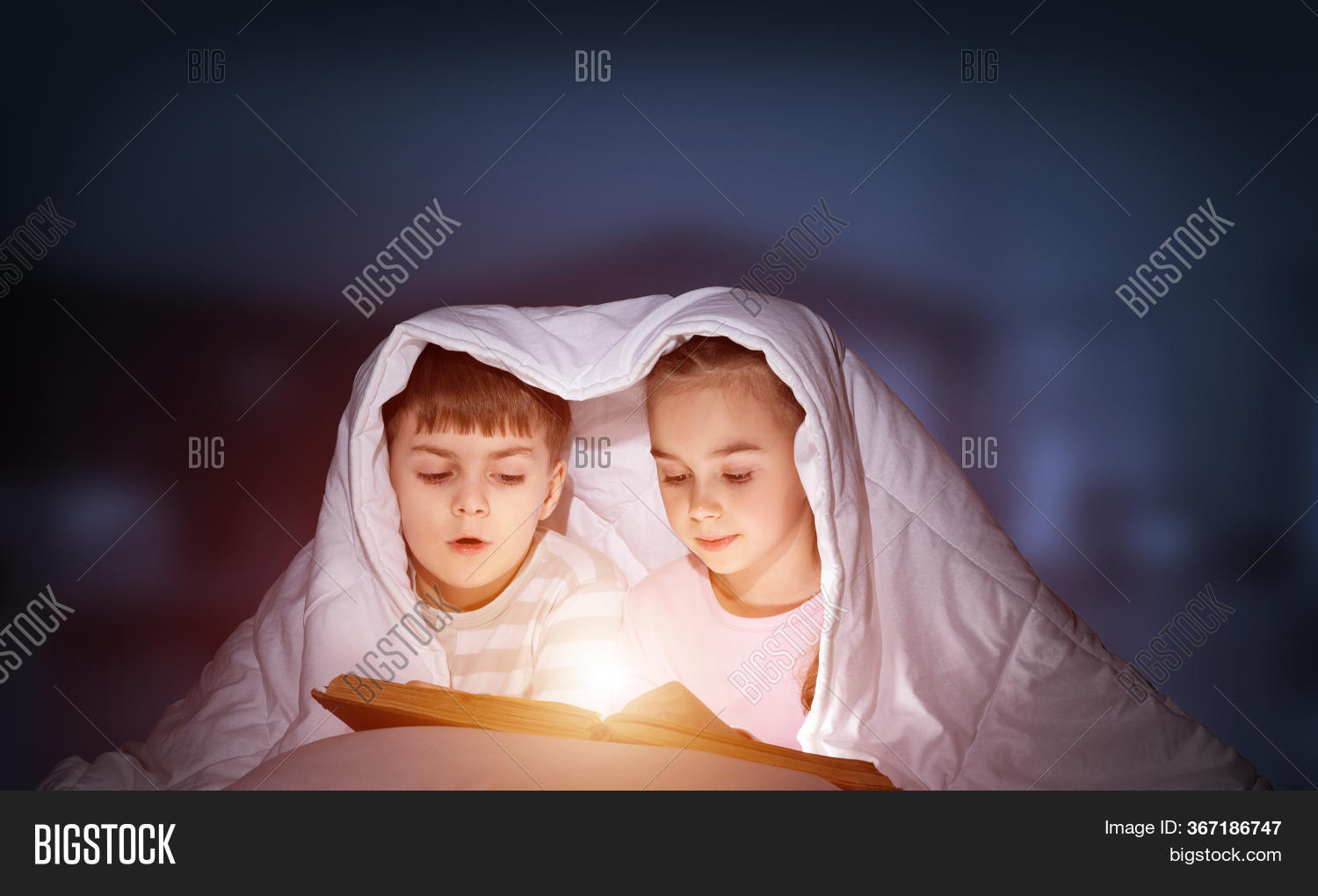 Engrossed Little Girl Image & Photo (Free Trial) | Bigstock