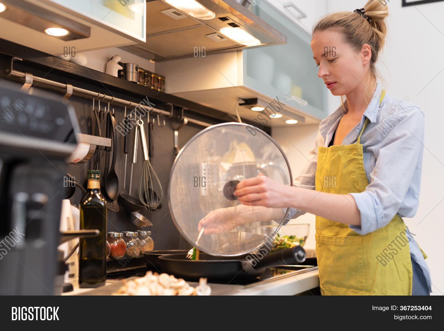 Stay Home Housewife Image & Photo (Free Trial) | Bigstock