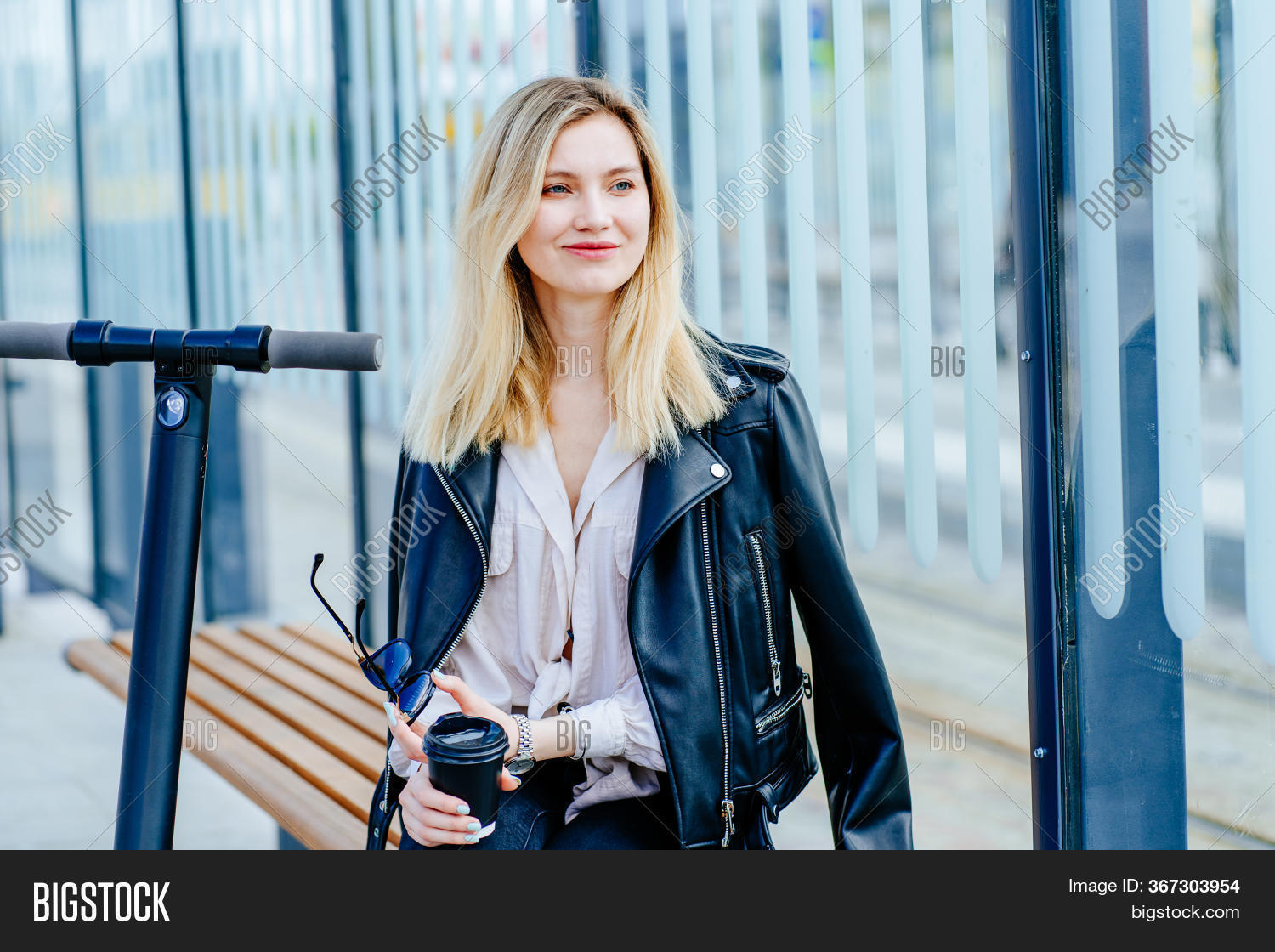 Young Millennial Woman Image & Photo (Free Trial) | Bigstock