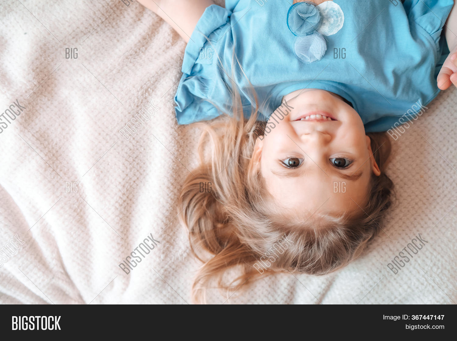 Close Top View Toddler Image & Photo (Free Trial) | Bigstock