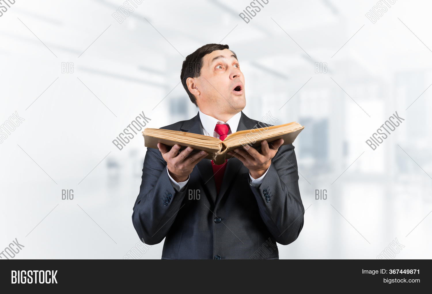 Surprised Businessman Image & Photo (Free Trial) | Bigstock