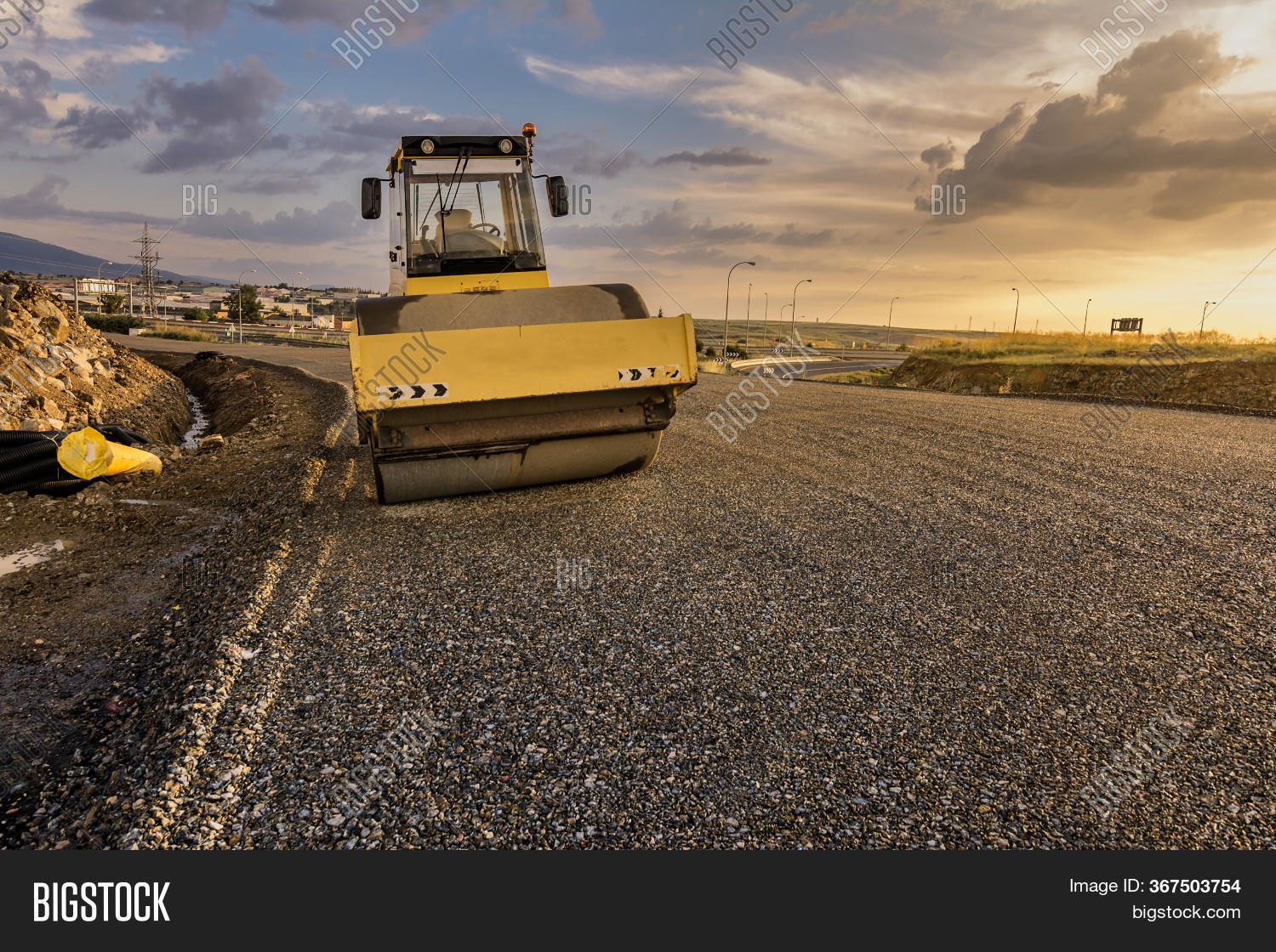 Steamroller Performing Image & Photo (Free Trial) | Bigstock