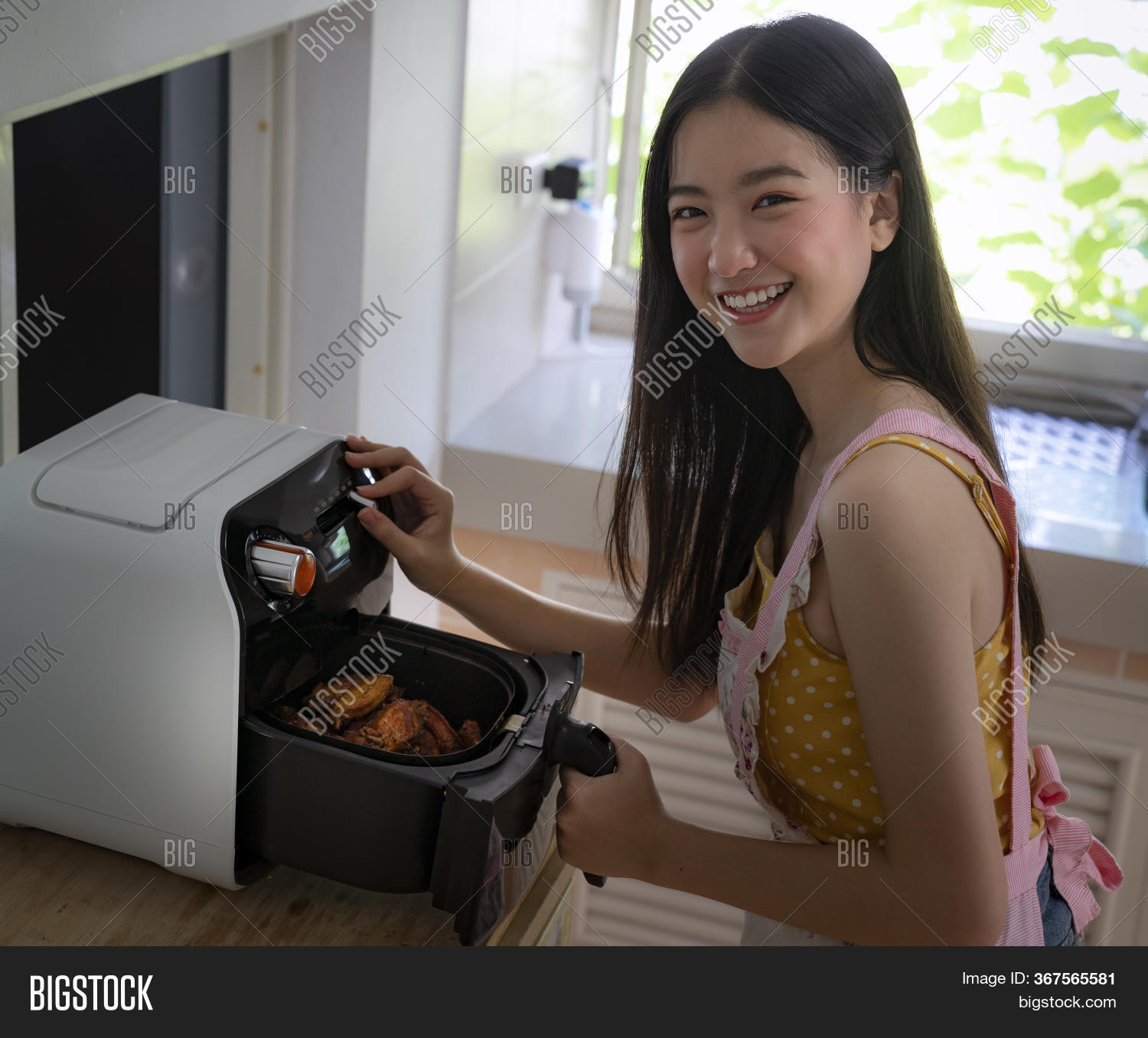 Asian Girl Cooking Image & Photo (Free Trial) | Bigstock