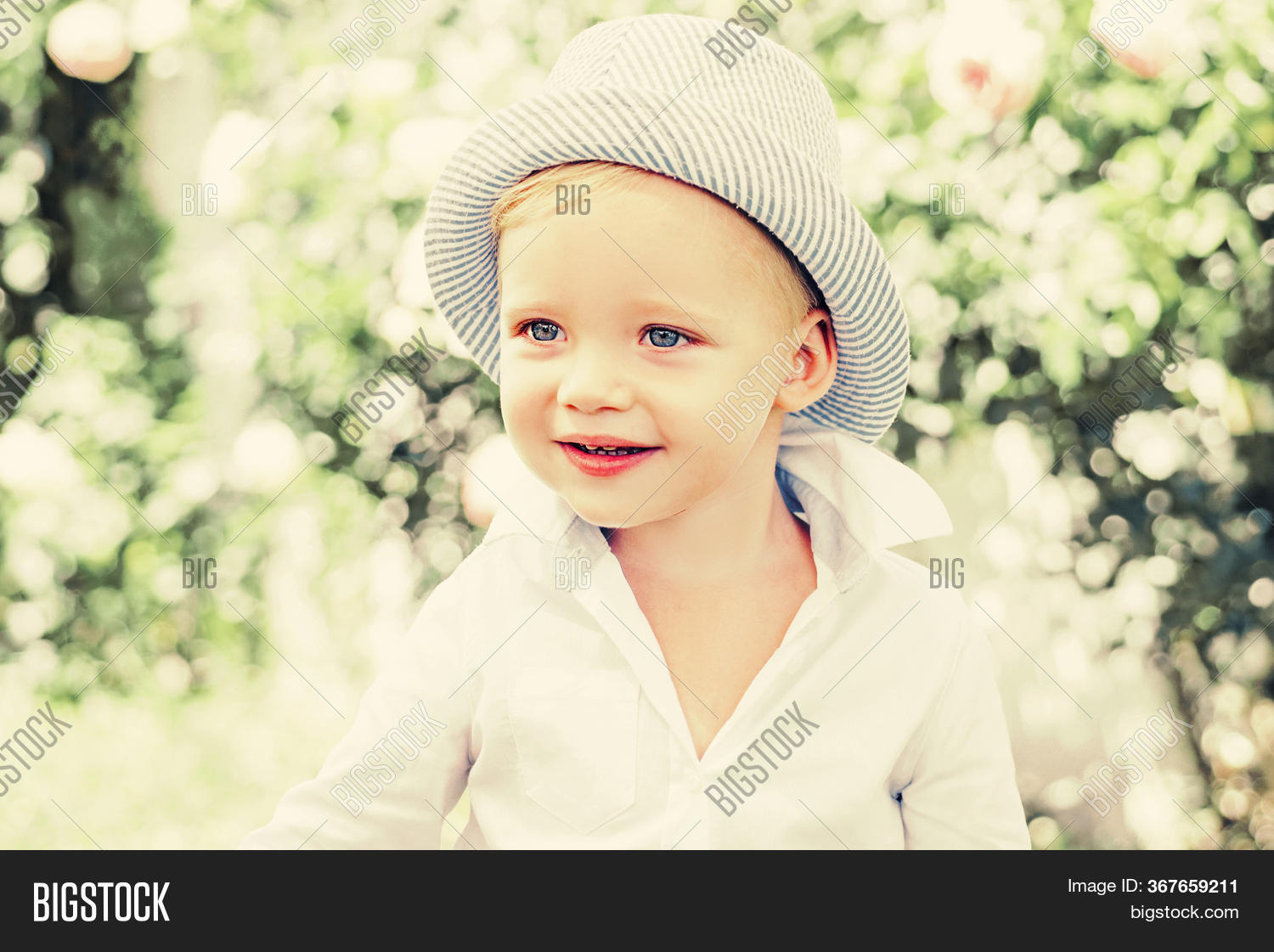 Child Outdoors Nature Image & Photo (Free Trial) | Bigstock