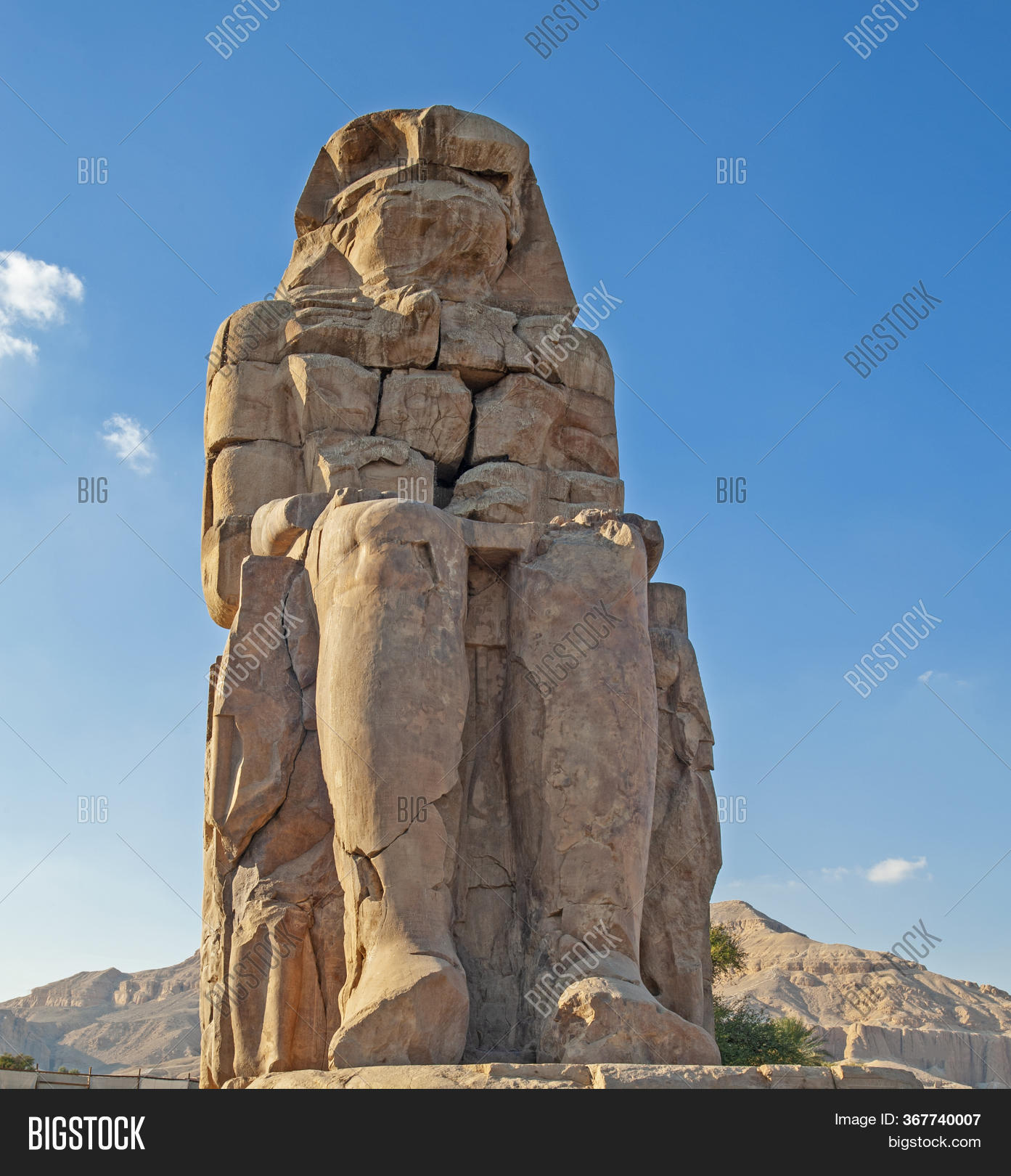 Large Statue Pharaoh Image & Photo (Free Trial) | Bigstock