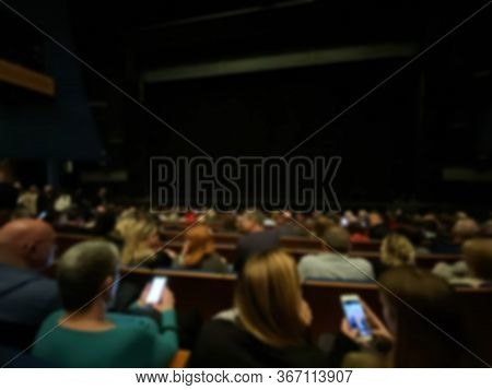 Spectators Theater Image & Photo (Free Trial) | Bigstock