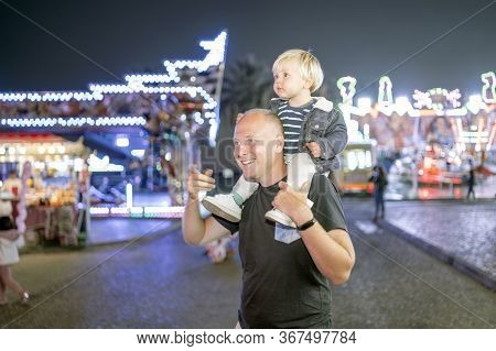 Father His Piggybacked Image & Photo (Free Trial) | Bigstock