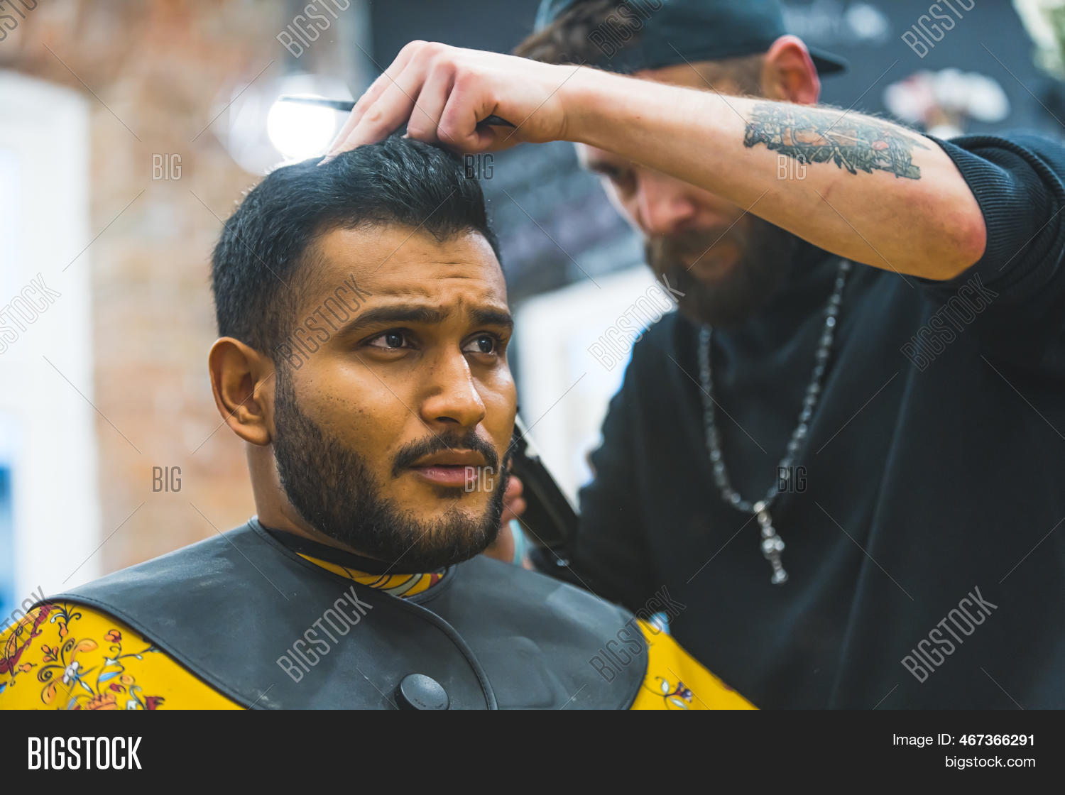 Professional Barber Image & Photo (Free Trial) | Bigstock