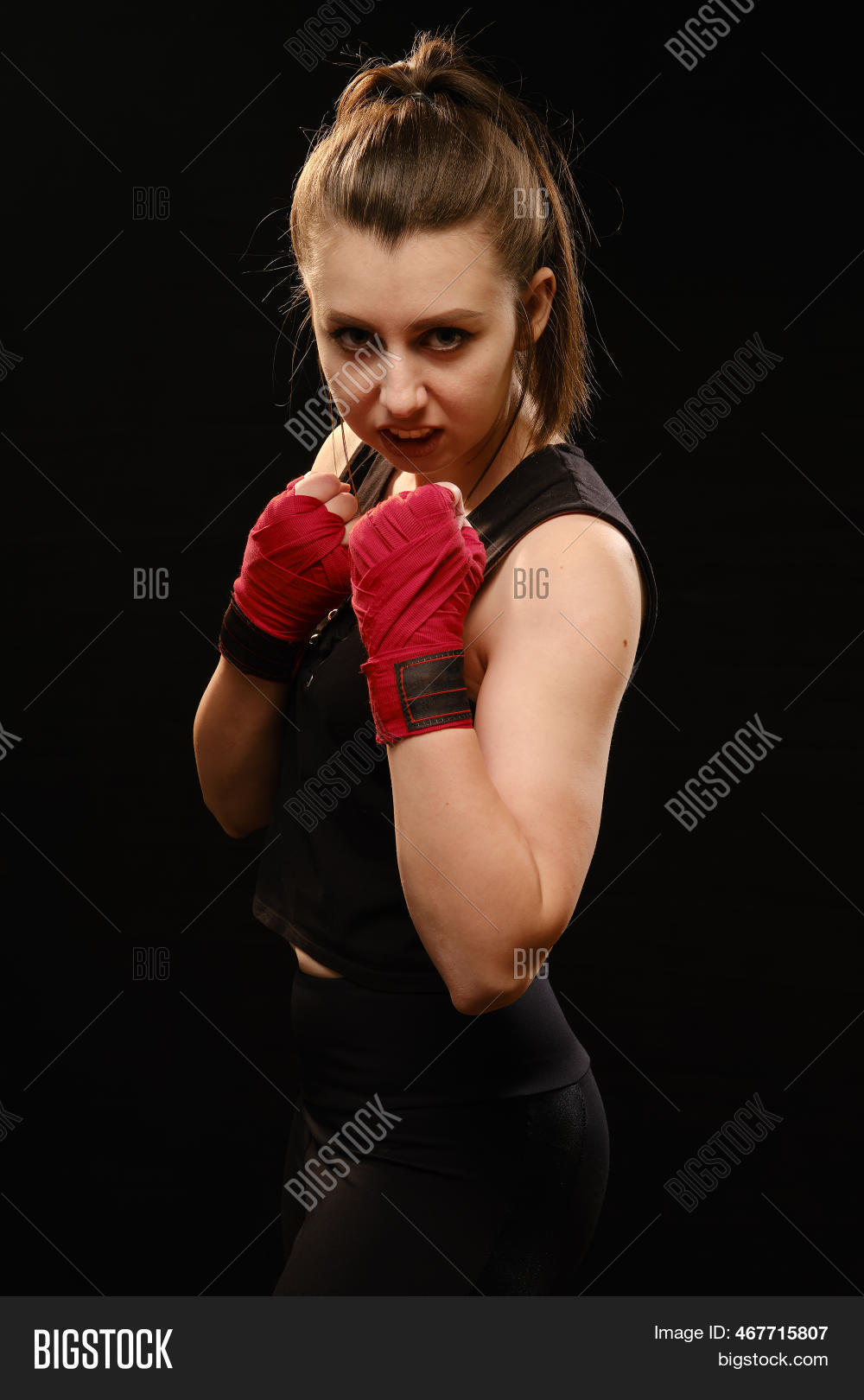 Muay Thai Female Boxer Image & Photo (Free Trial) | Bigstock