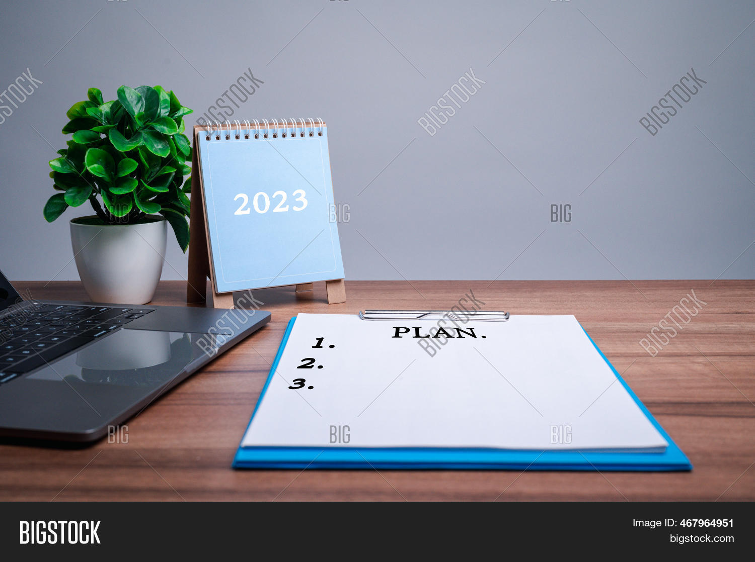 Desktop Calendar 2023 Image & Photo (Free Trial) | Bigstock