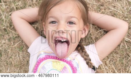 Little Happy Toothless Image & Photo (Free Trial) | Bigstock