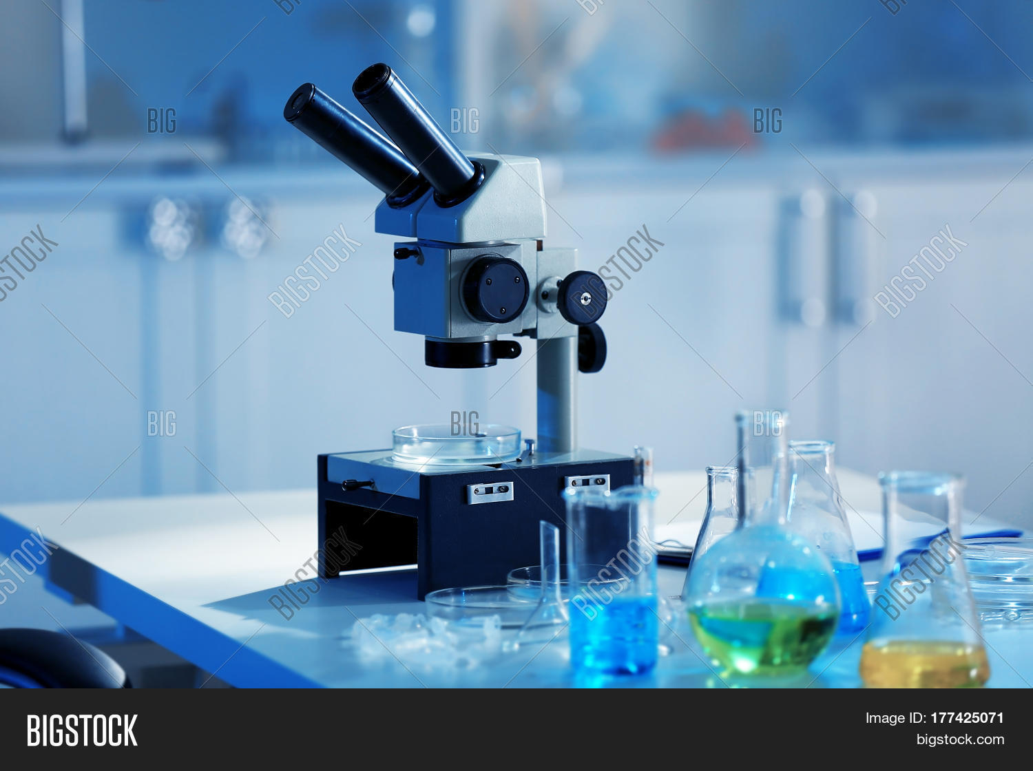 Microscope Test Tubes Image & Photo (Free Trial) | Bigstock