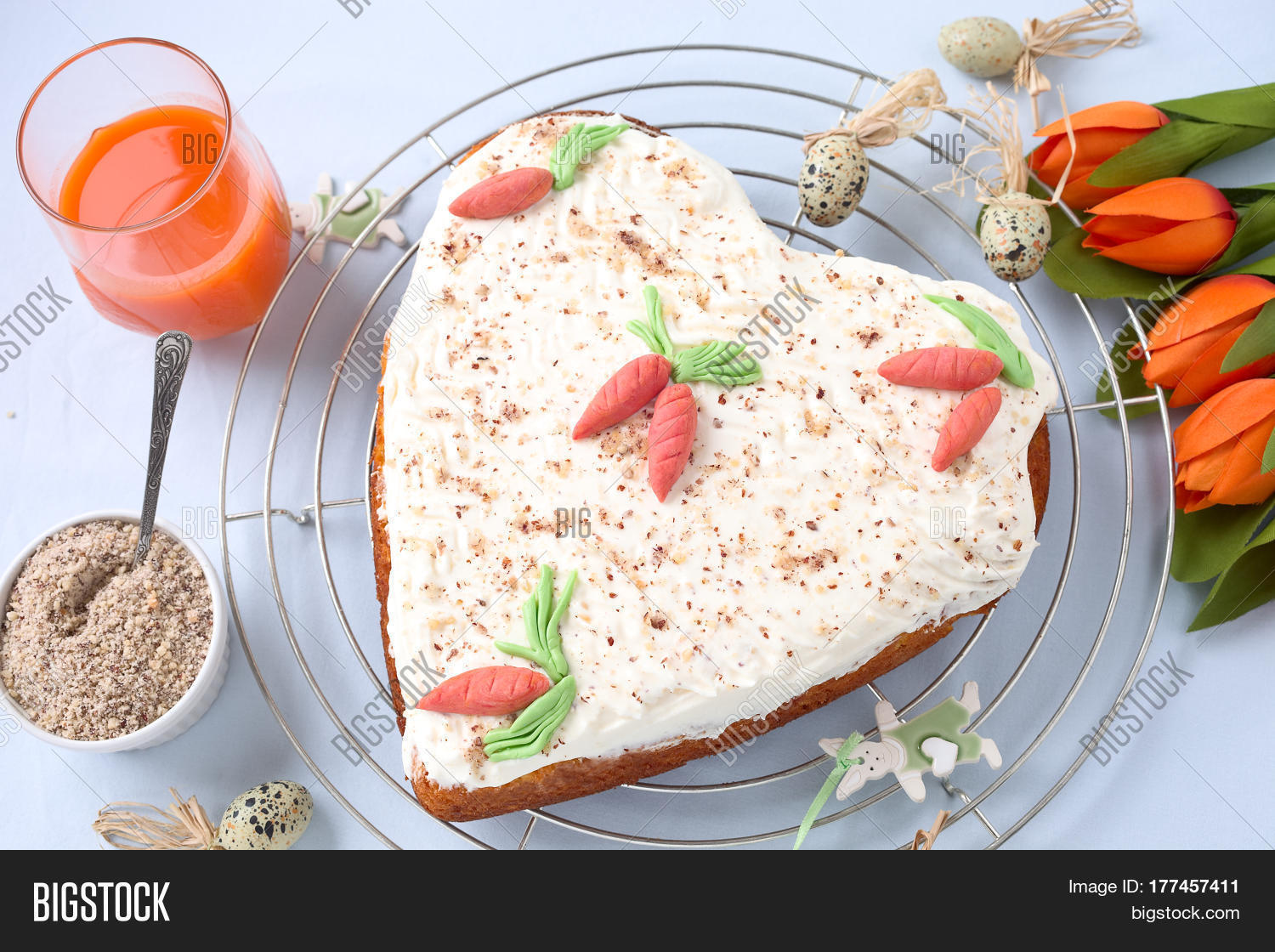 Carrot Cake Heart Image & Photo (Free Trial) | Bigstock