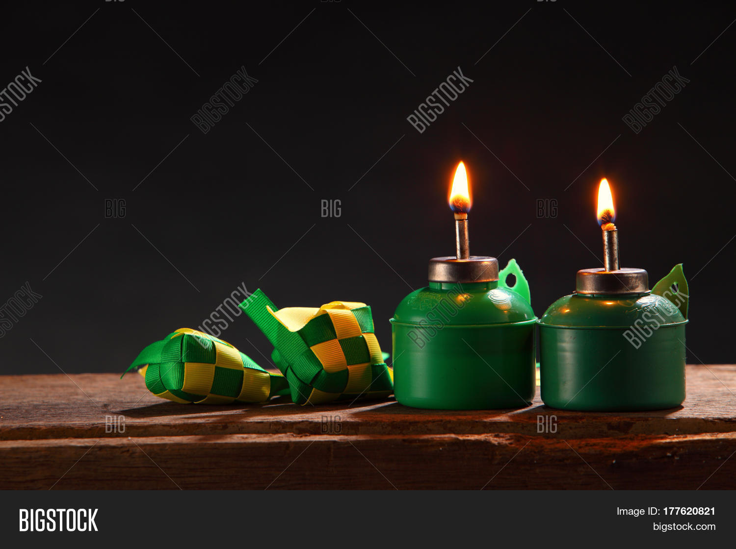 Oil Lamp Words Selamat Image & Photo (Free Trial) | Bigstock