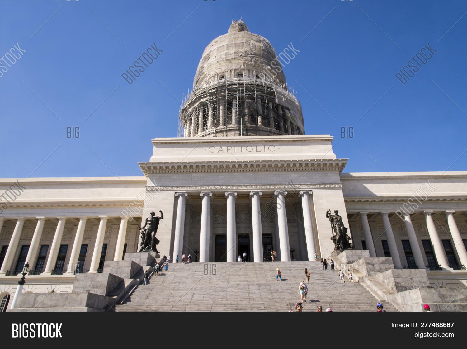 El Capitolio - Image & Photo (Free Trial) | Bigstock
