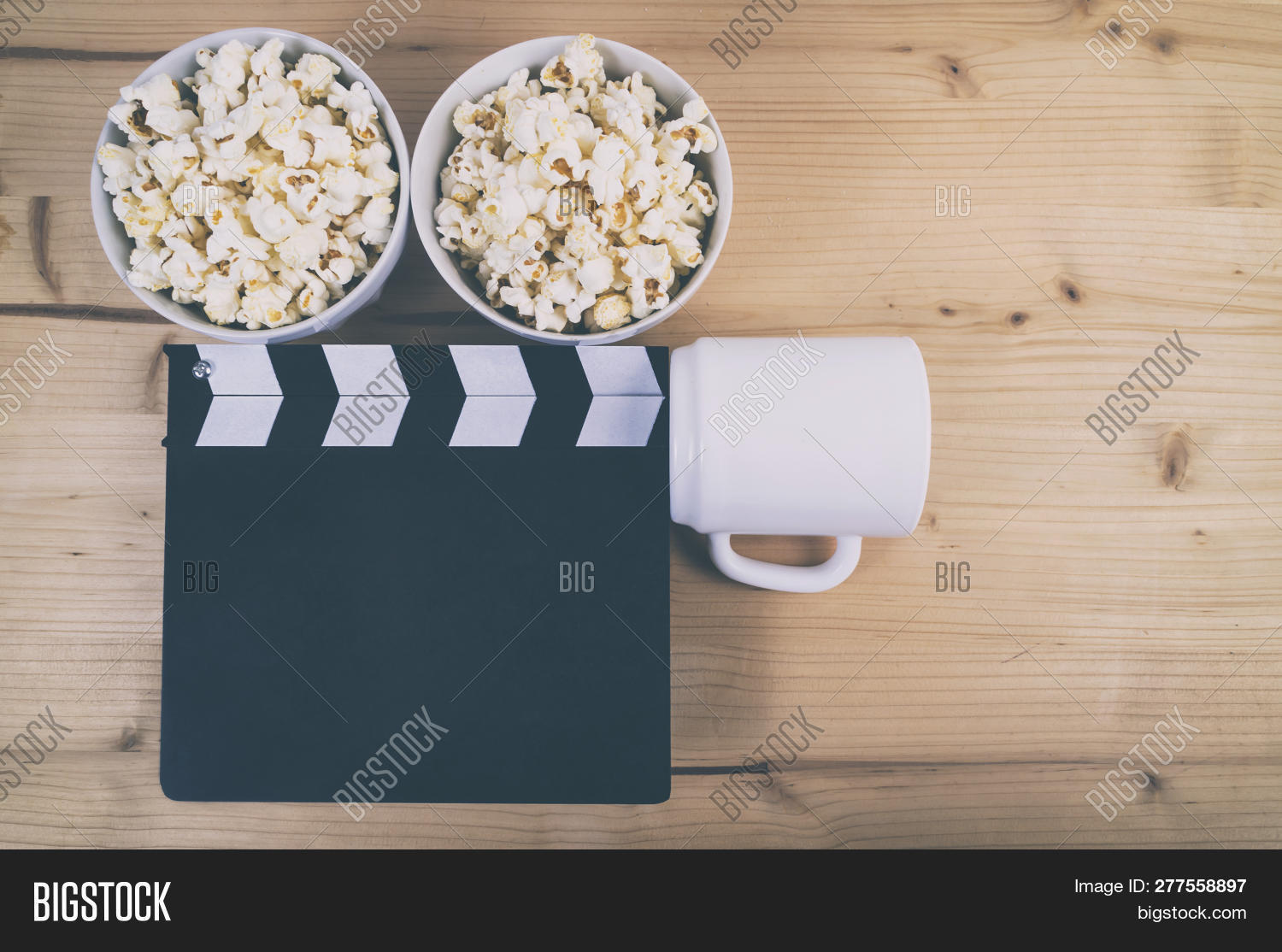 Movie Clapper 图片和照片（免费试用） | Bigstock