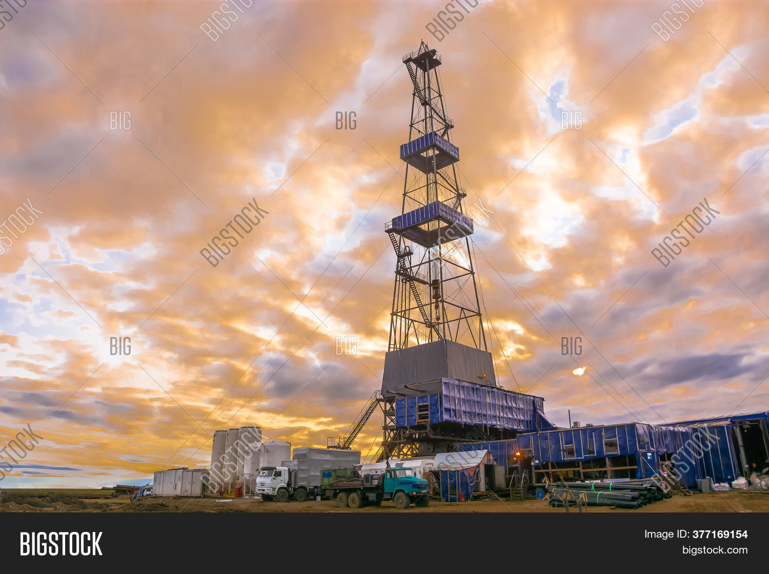 Drilling Rig Tower Image & Photo (Free Trial) | Bigstock