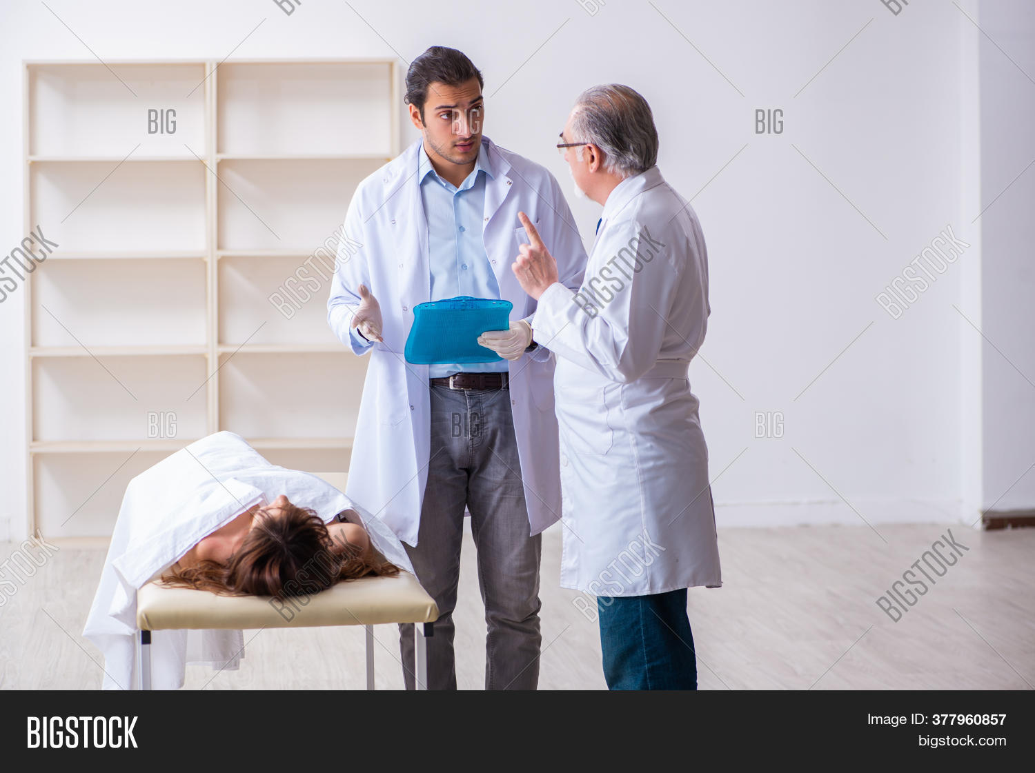 Police Coroner Image & Photo (Free Trial) | Bigstock