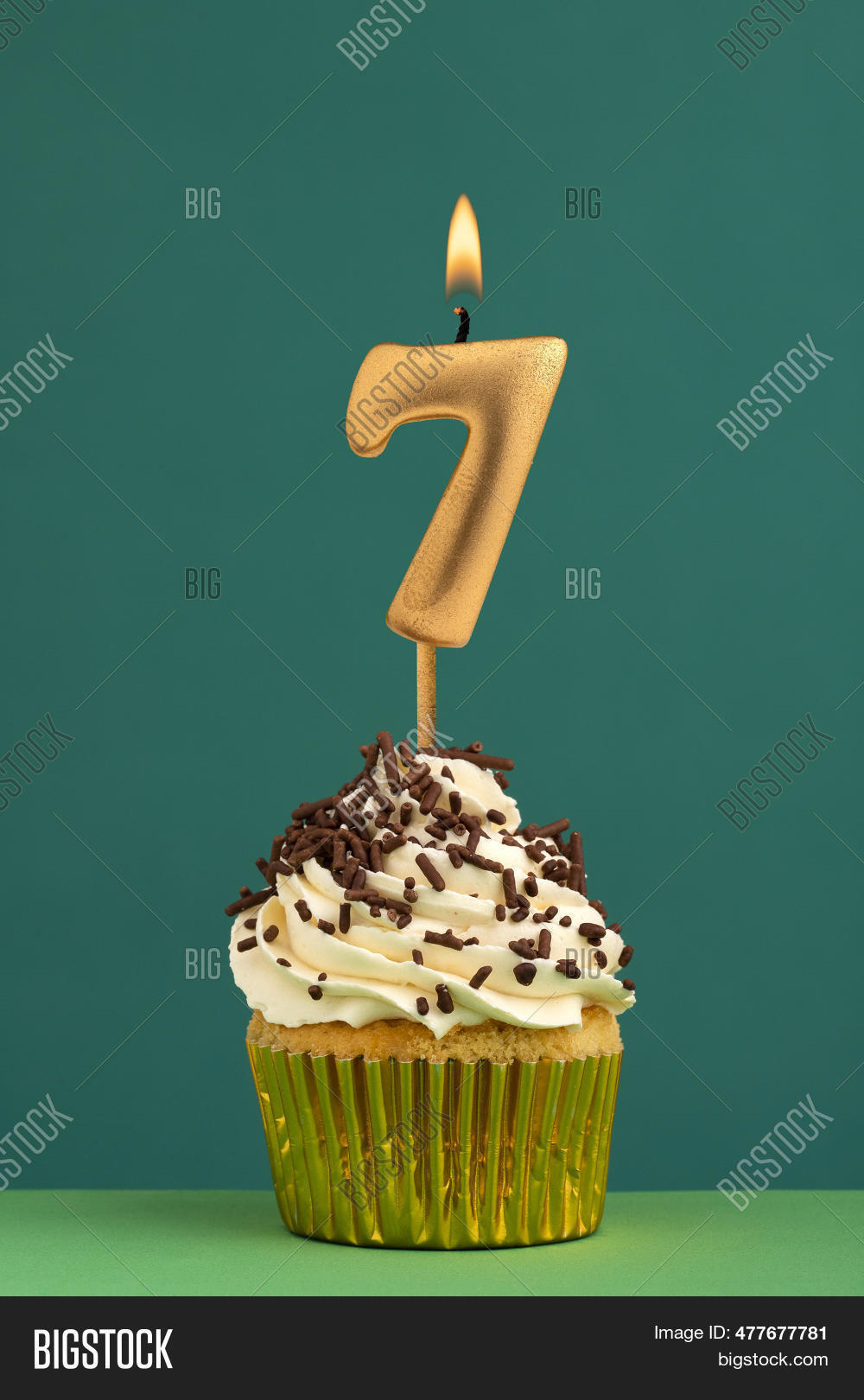 Birthday afbeelding en foto (gratis proefversie) | Bigstock