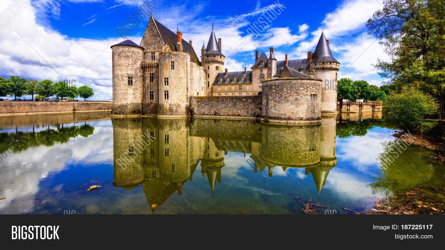 Beautiful Medieval Image & Photo (Free Trial) | Bigstock