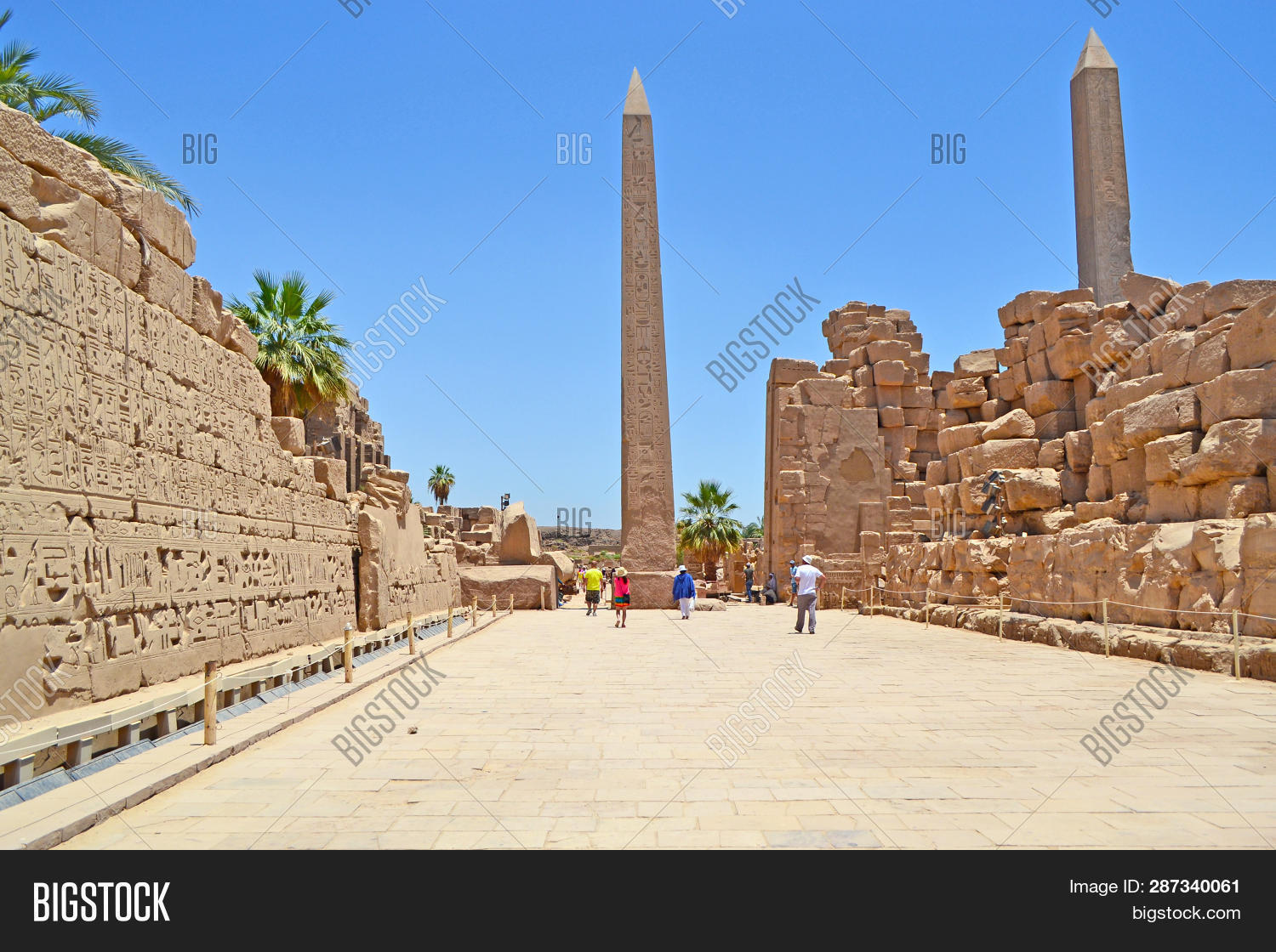 Alley Inside Karnak Image & Photo (Free Trial) | Bigstock