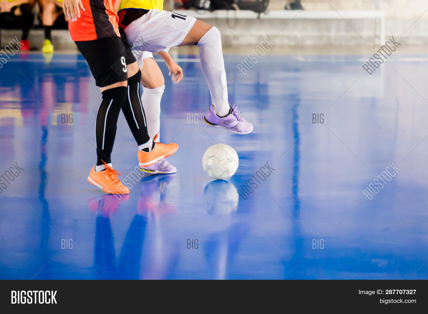 Futsal Player Trap Image & Photo (Free Trial) | Bigstock