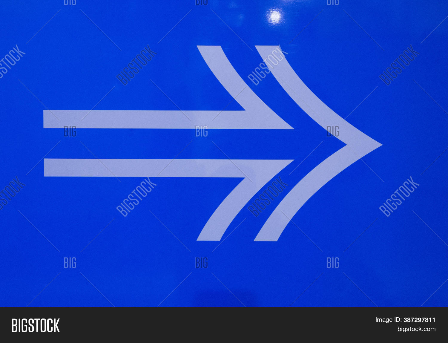 Direction Arrow Points Image & Photo (Free Trial) | Bigstock