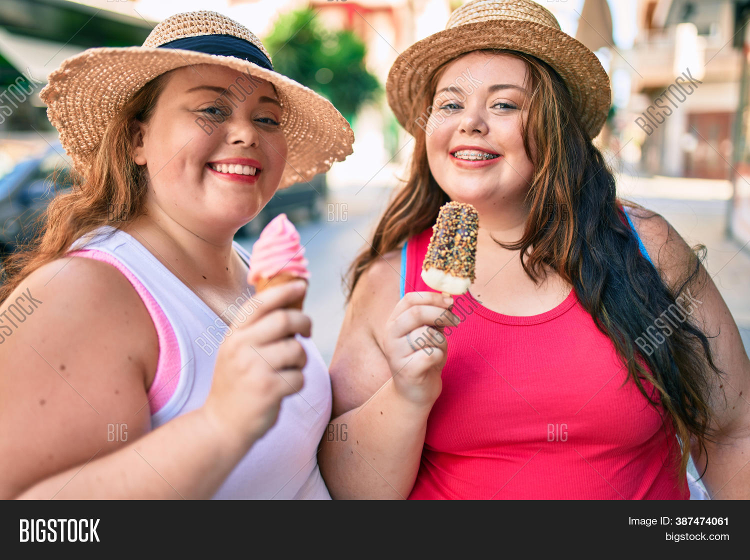 Two Plus Size Image & Photo (Free Trial) | Bigstock