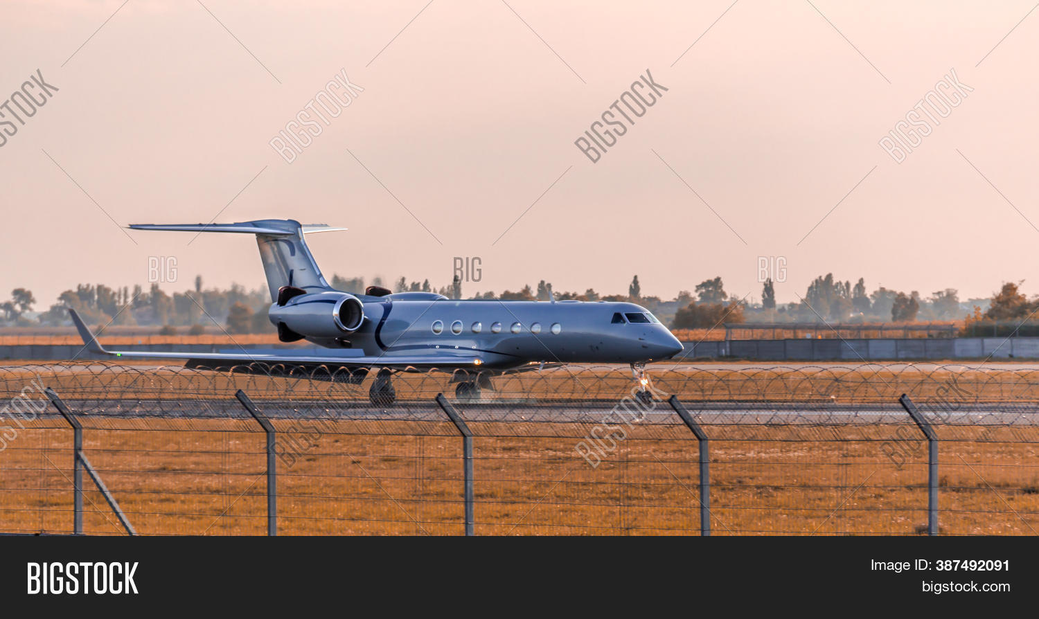 Private Jet Just Image & Photo (Free Trial) | Bigstock