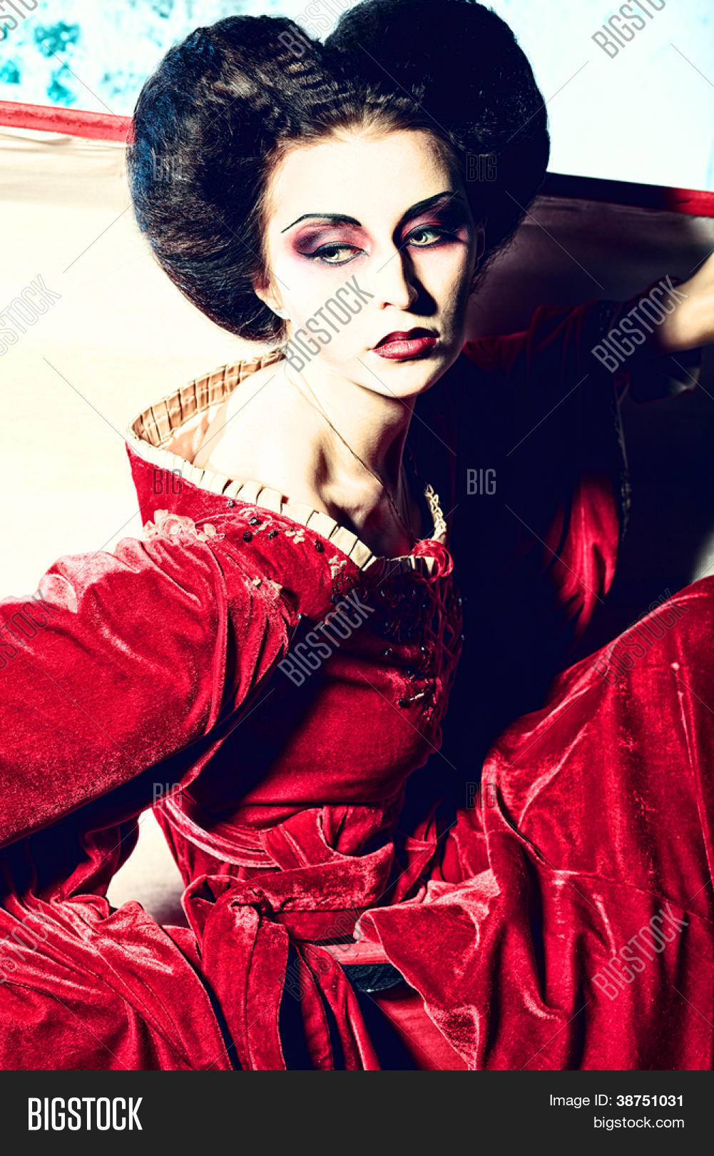 Bloodthirsty Female Image & Photo (Free Trial) | Bigstock