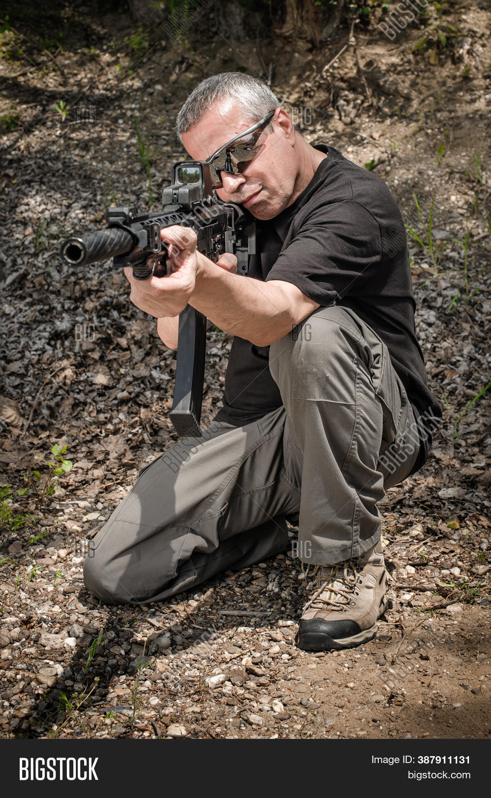 Front View Gun Point Image & Photo (Free Trial) | Bigstock