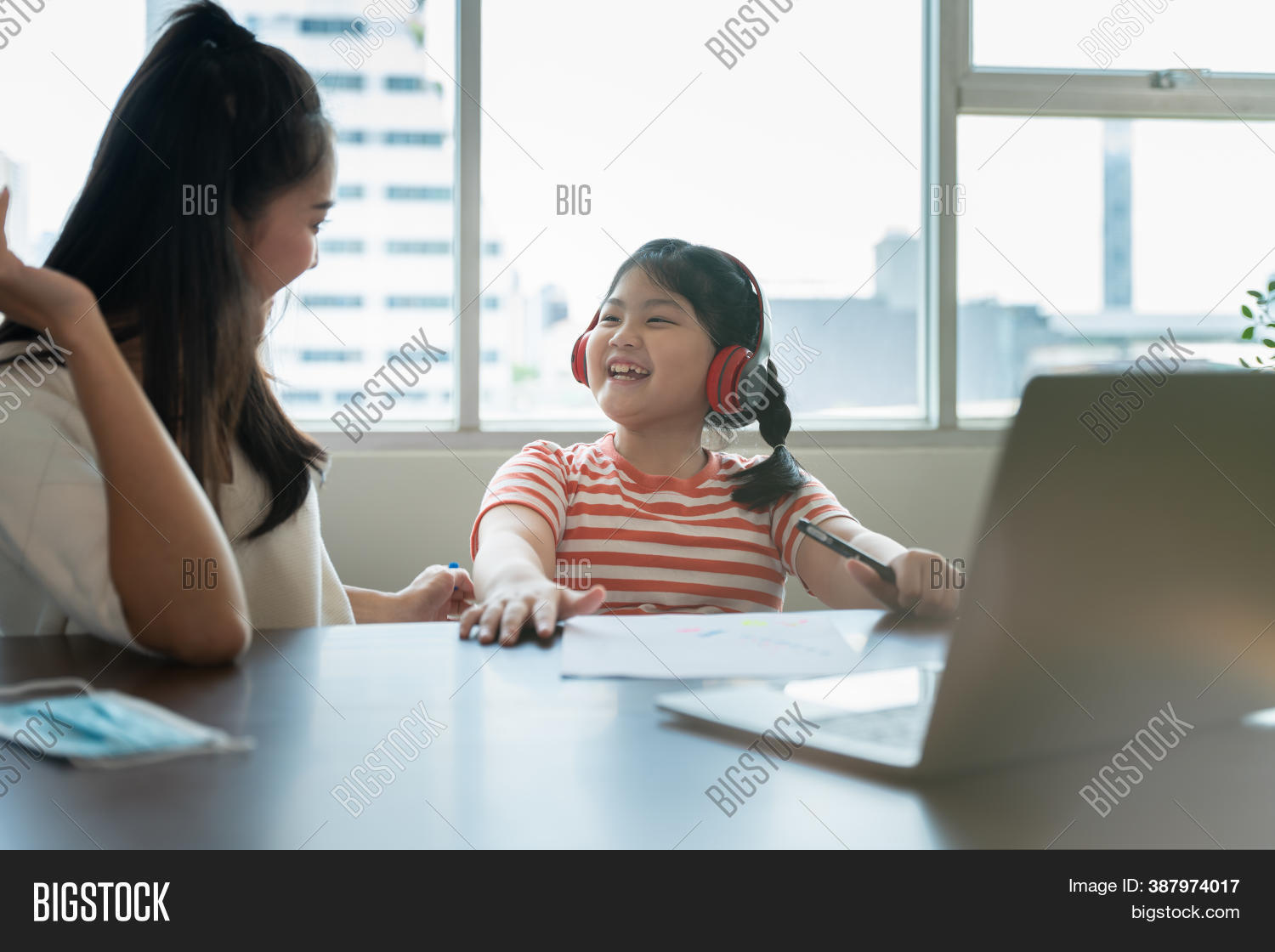 Young Asian Single Mom Image & Photo (Free Trial) | Bigstock