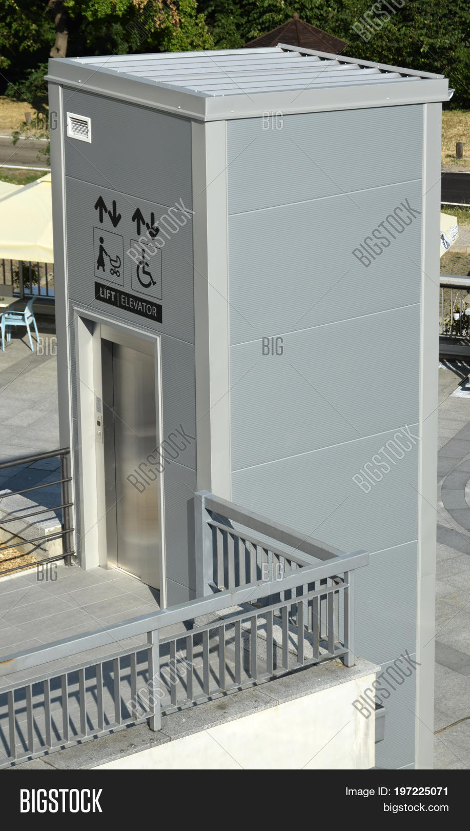 Access Elevator Image & Photo (Free Trial) | Bigstock