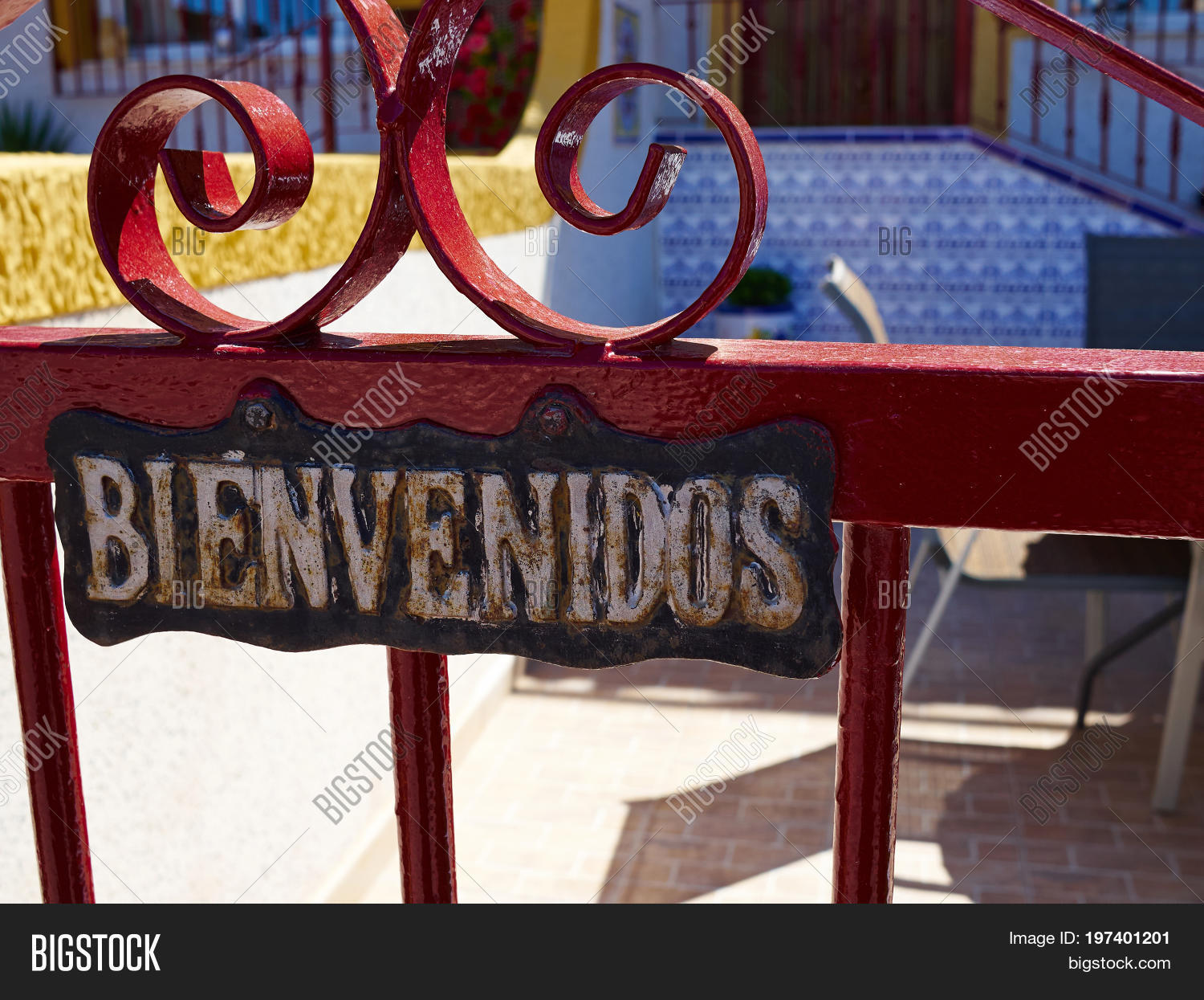 Welcome Sign Spanish Image & Photo (Free Trial) | Bigstock