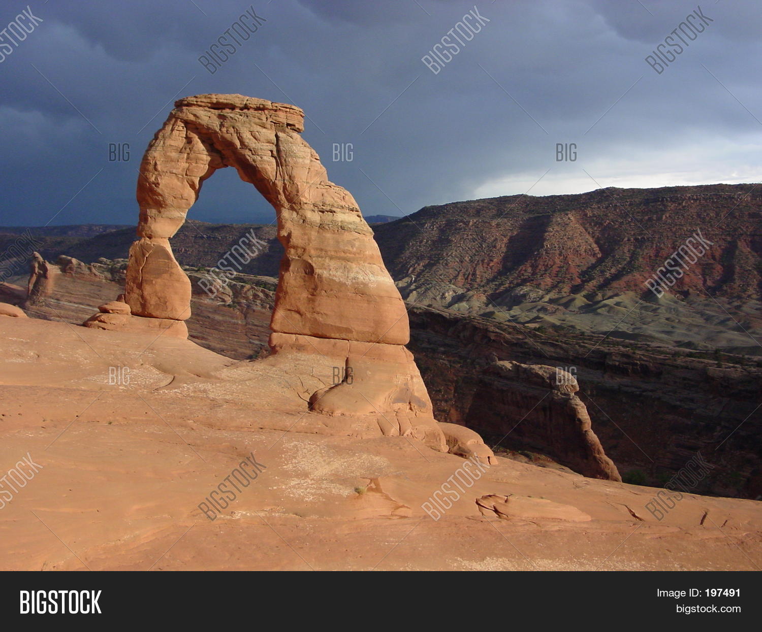 Delicate Arch Image & Photo (Free Trial) | Bigstock
