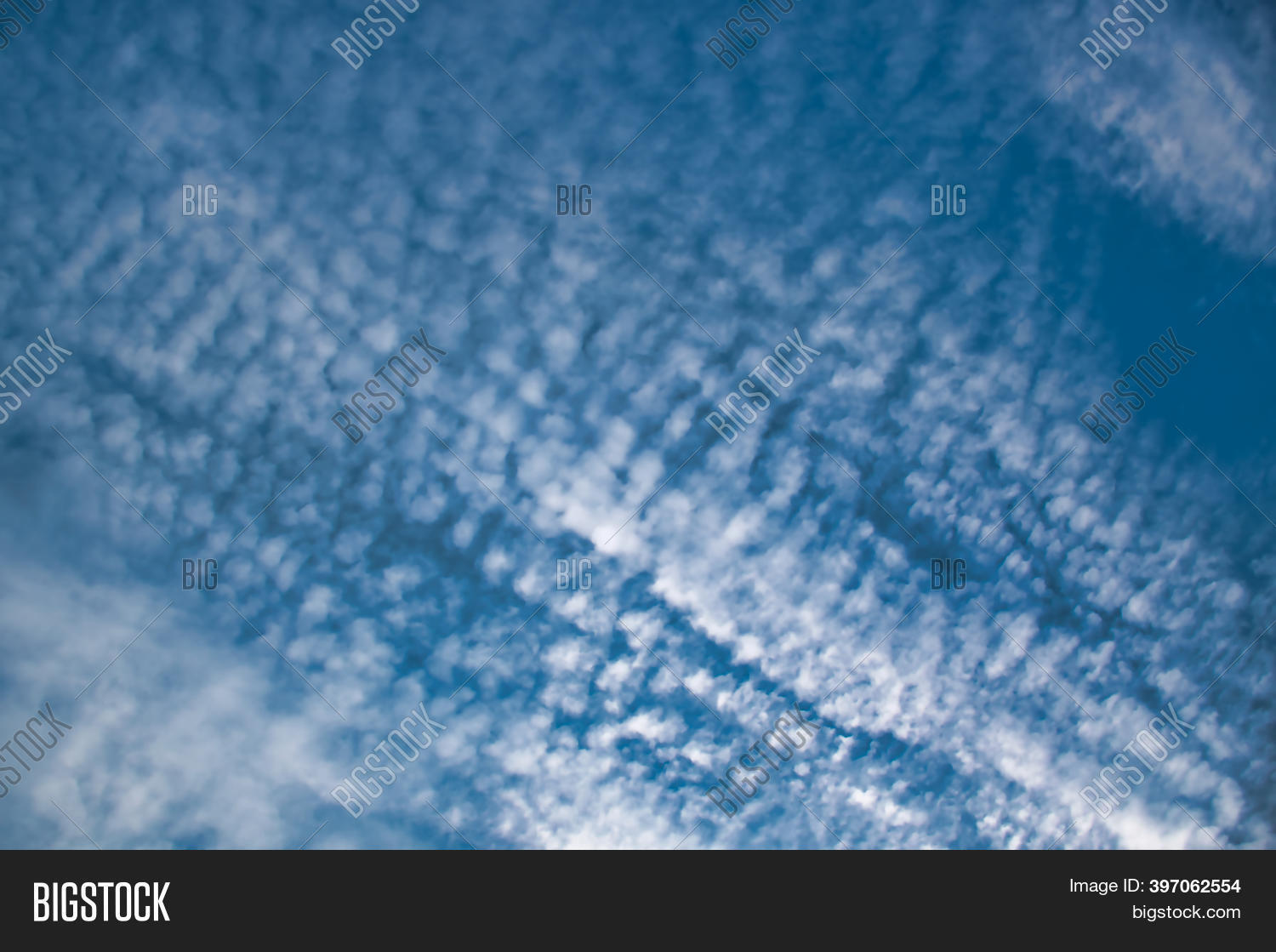Beautiful Cirrus Image & Photo (Free Trial) | Bigstock