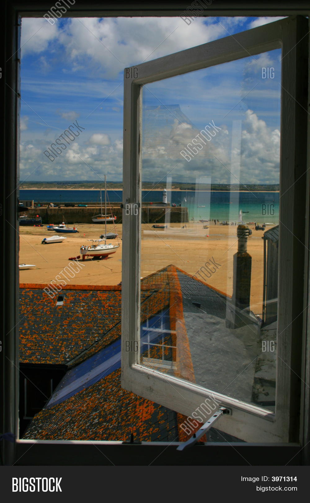 Beach Scene Through Image & Photo (Free Trial) | Bigstock