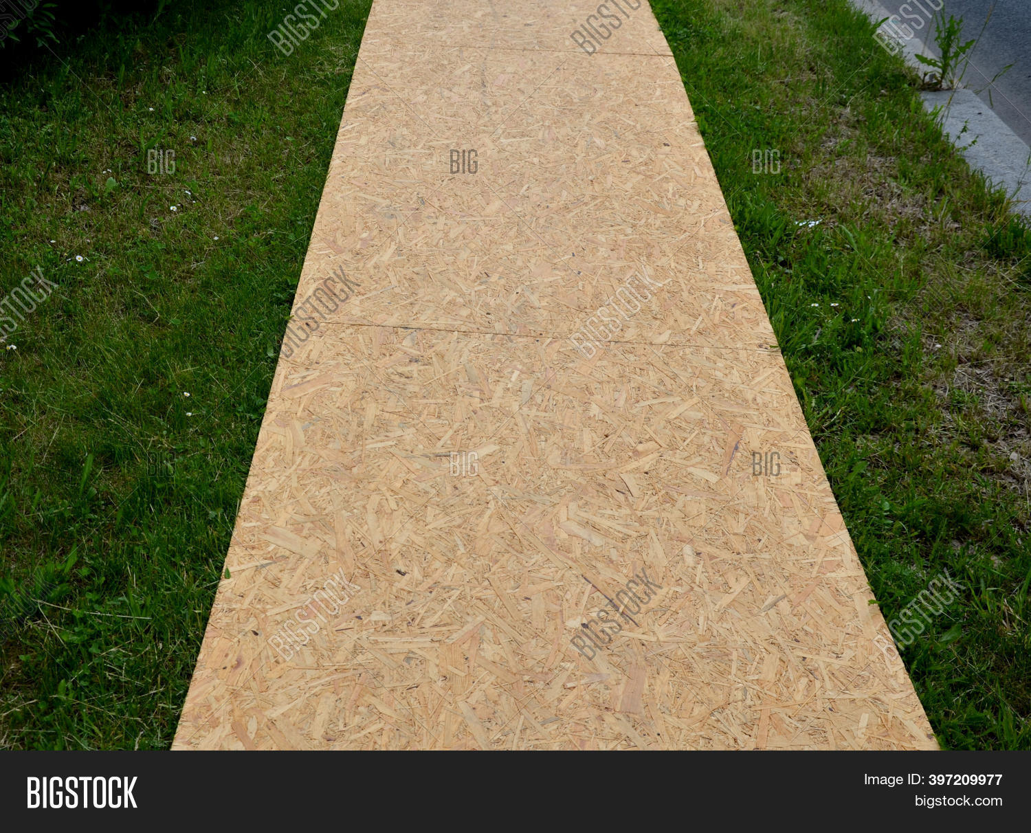Temporary Sidewalk Image & Photo (Free Trial) | Bigstock