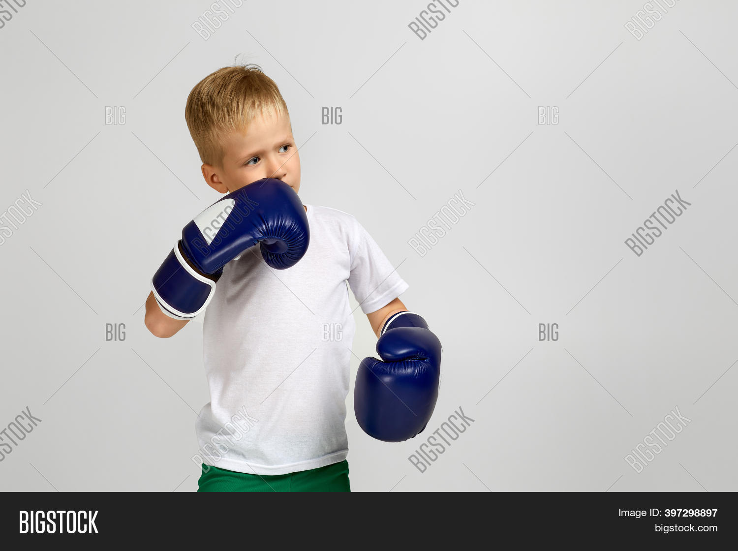 Little Boxing Fighter Image & Photo (Free Trial) | Bigstock