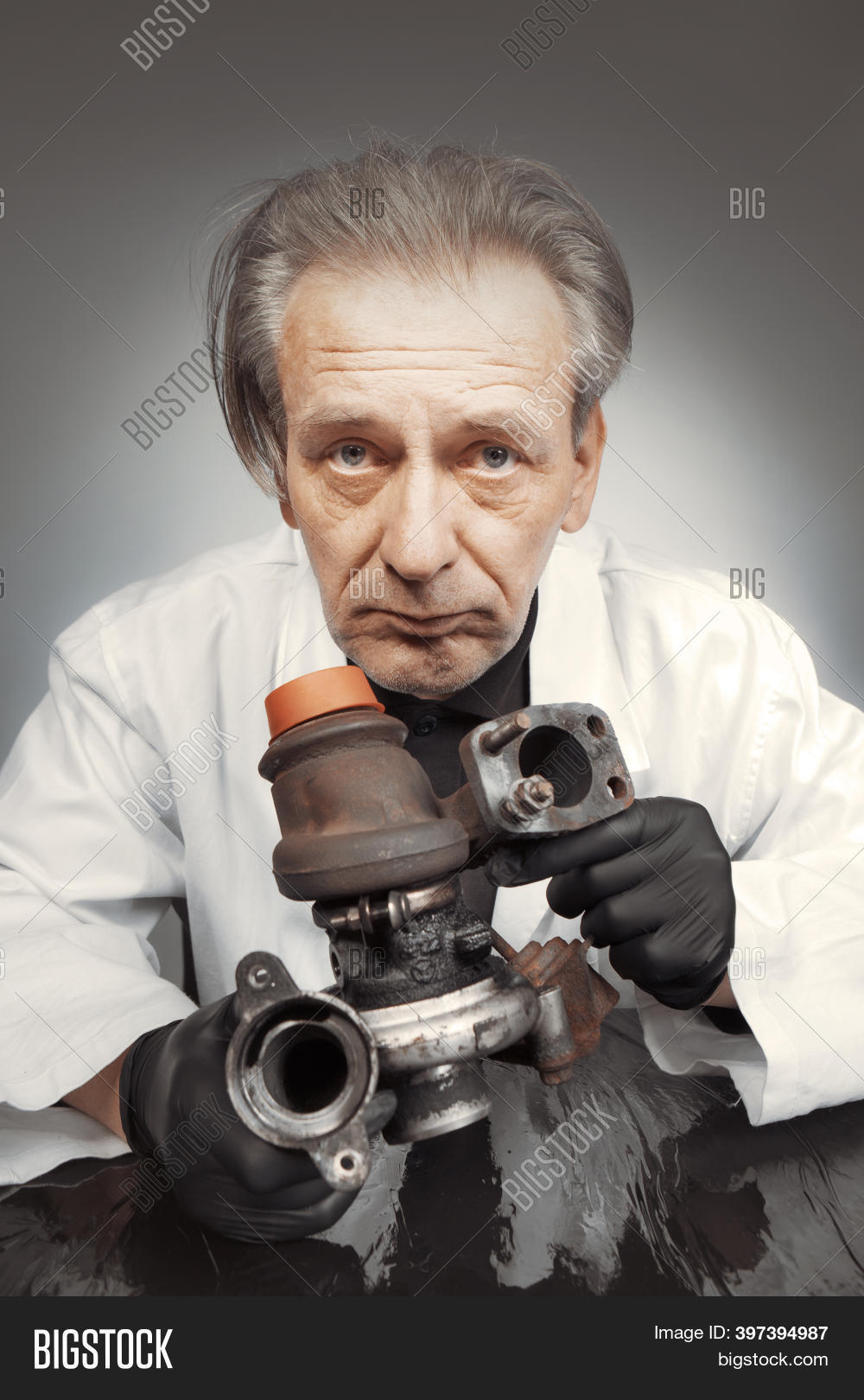 Man Checking Measuring Image & Photo (Free Trial) | Bigstock