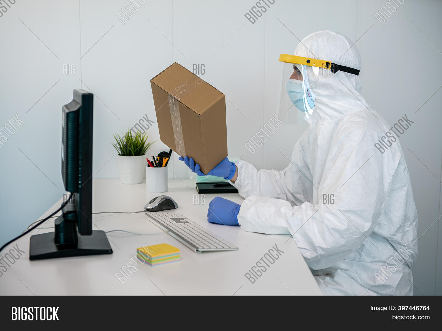 Nurse Wears Ppe Image & Photo (Free Trial) | Bigstock