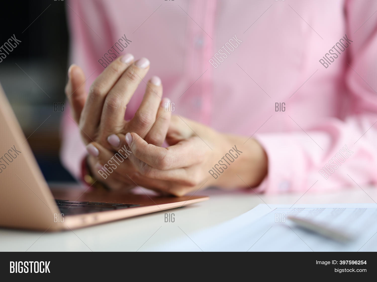 Pain Womans Hand Image & Photo (Free Trial) | Bigstock