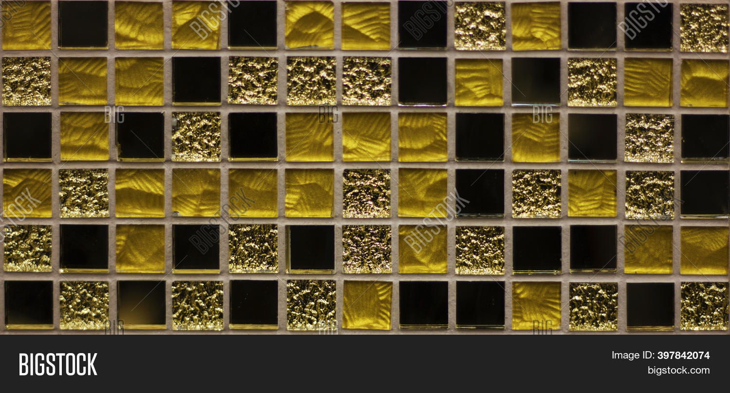 Wall Small Ceramic Image & Photo (Free Trial) | Bigstock