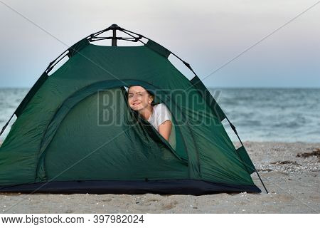 Young Happy Woman Image & Photo (Free Trial) | Bigstock