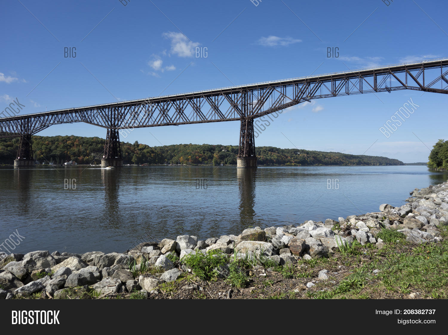 Formerly Poughkeepsie Image & Photo (Free Trial) | Bigstock