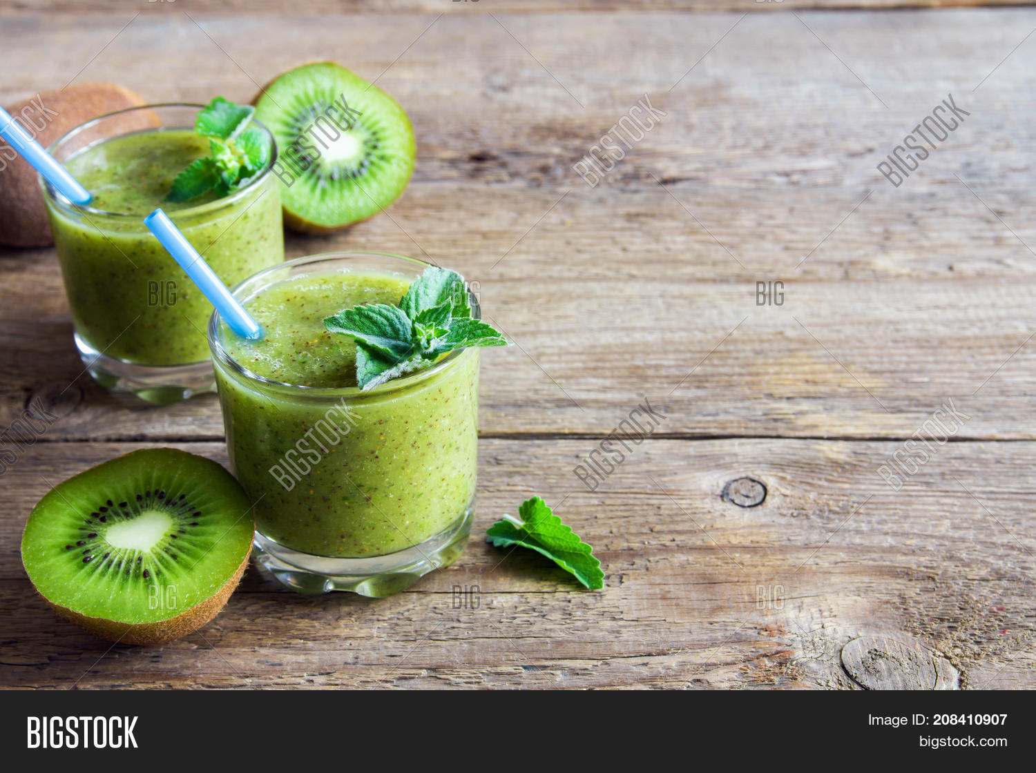 Green Kiwi Smoothie Image & Photo (Free Trial) | Bigstock