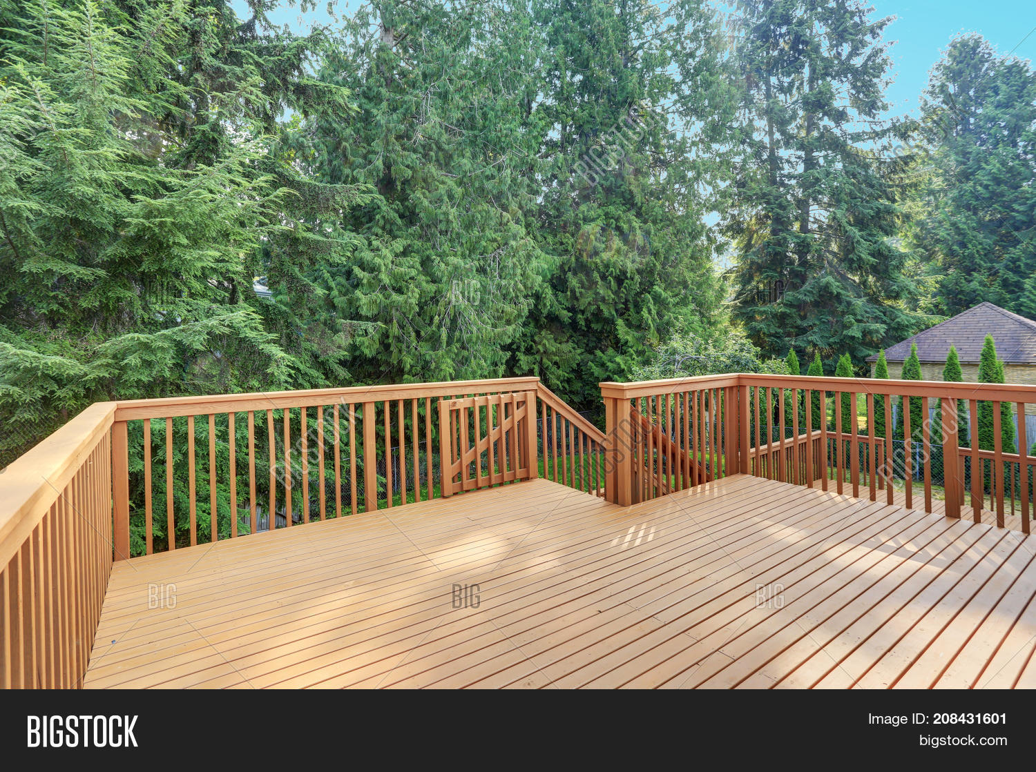 Empty Walkout Deck Image & Photo (Free Trial) | Bigstock