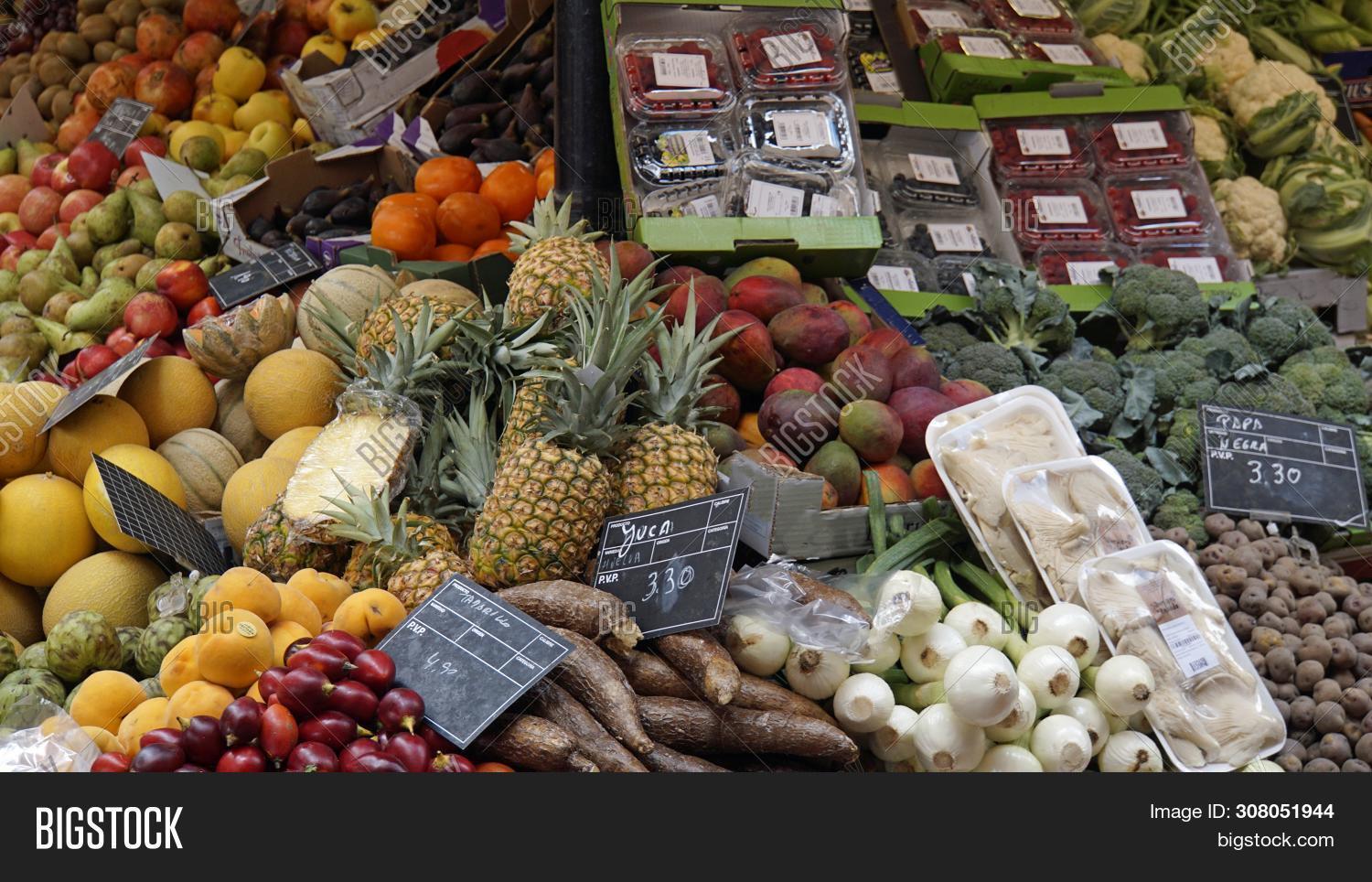 Exotic Market Santa Image & Photo (Free Trial) | Bigstock