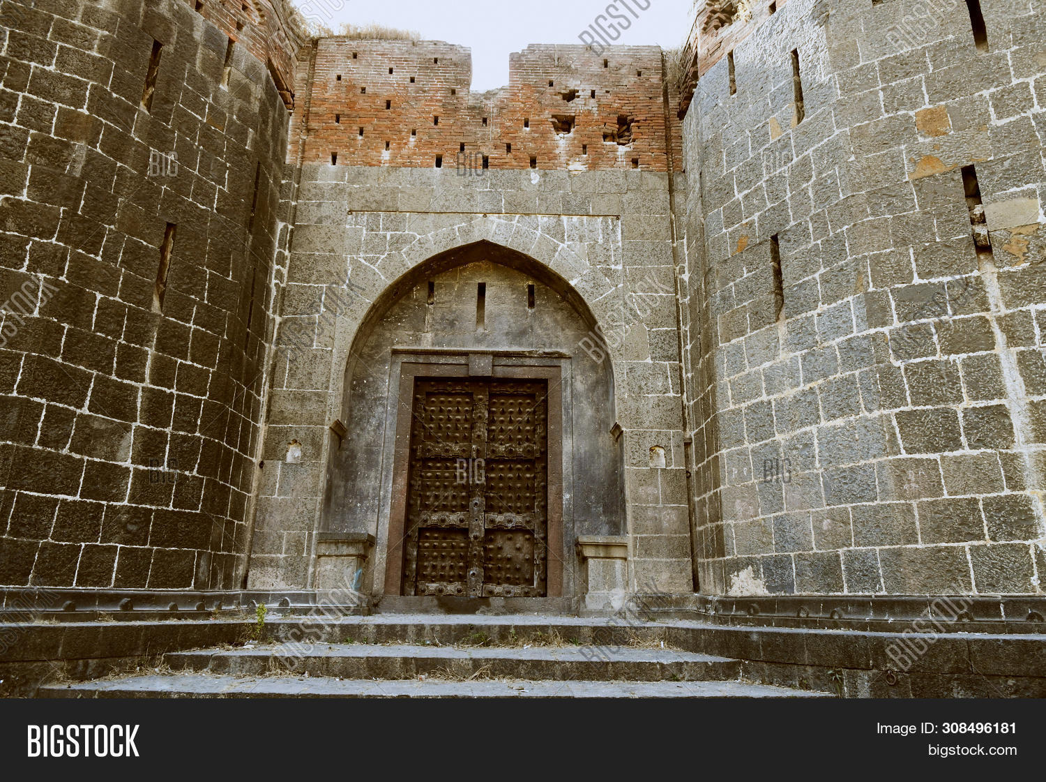 Stone Masonry Wall Image & Photo (Free Trial) | Bigstock