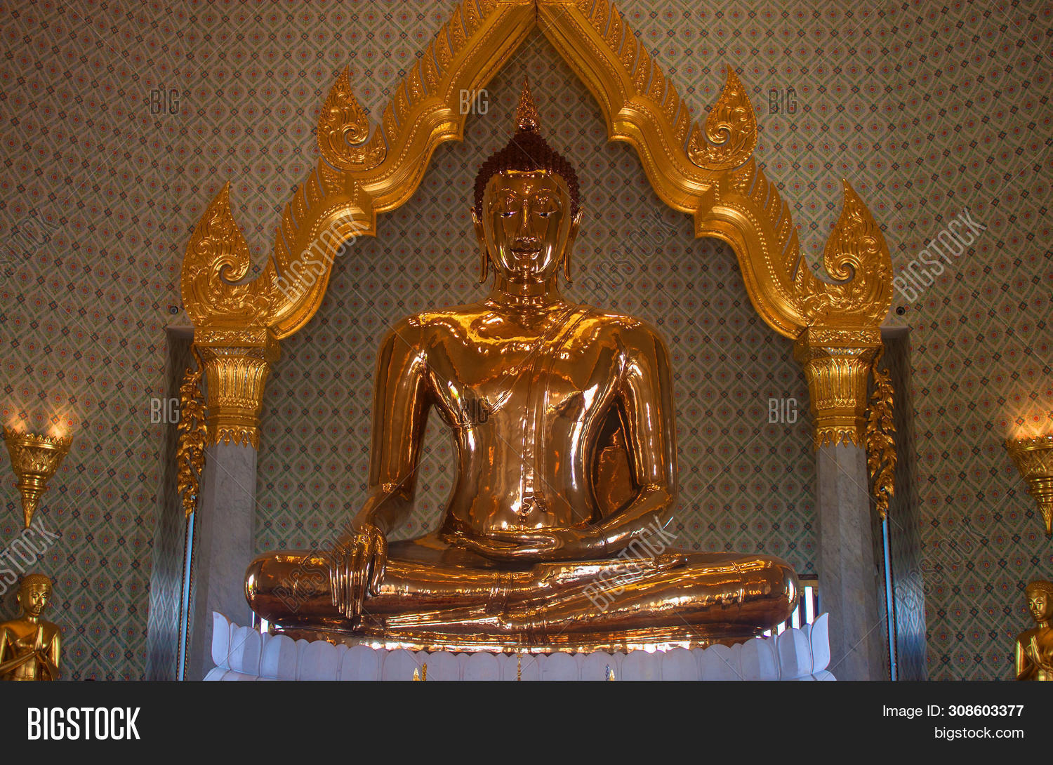 Pure Gold Buddha Wat Image & Photo (Free Trial) | Bigstock